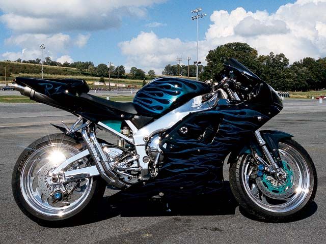 Best Motor Sport: 2000 Yamaha YZF R1 Custom