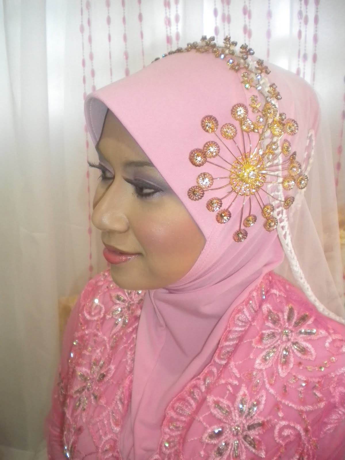 MakeUp by Intan Juhaina