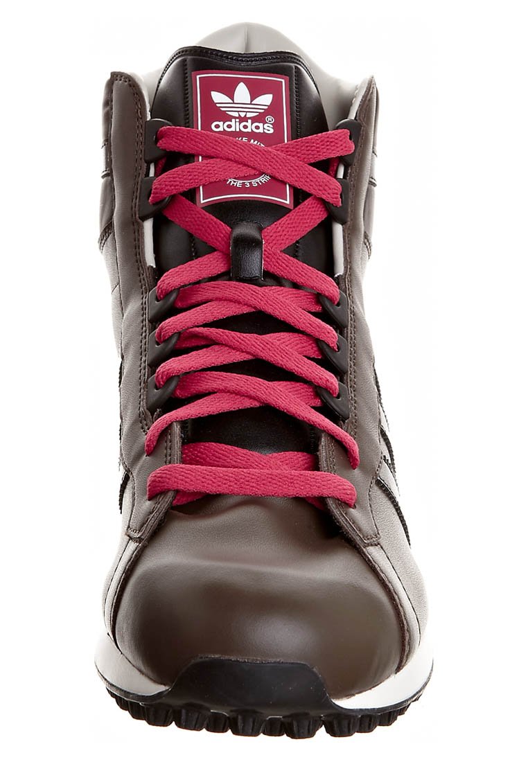 Adidas Jogging Hi - Sneakermag - The Sneaker Blog