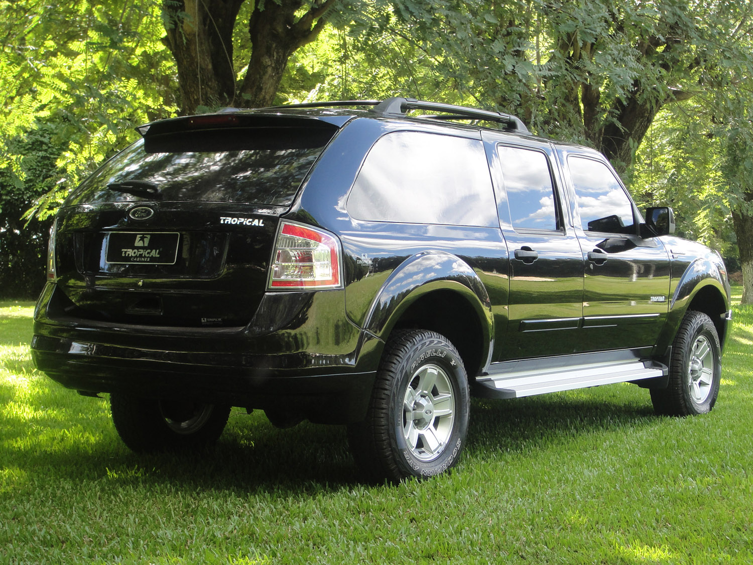 Ranger Tropivan é o utilitário de médio porte da Tropical Cabines