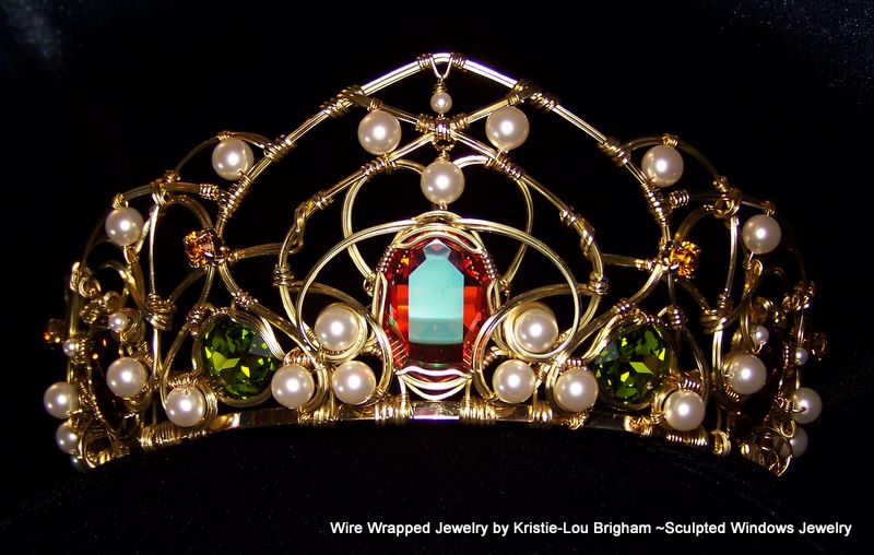 Sculpted Windows Jewelry Journal: A Wire Wrapped Crown fit for the Queen!!