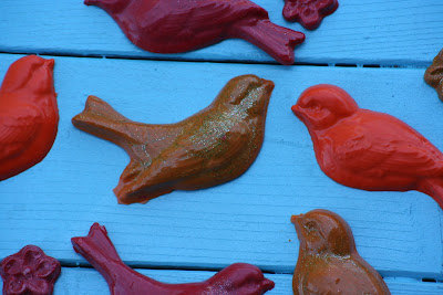 Picnics in the Park: Bird Shaped Crayons