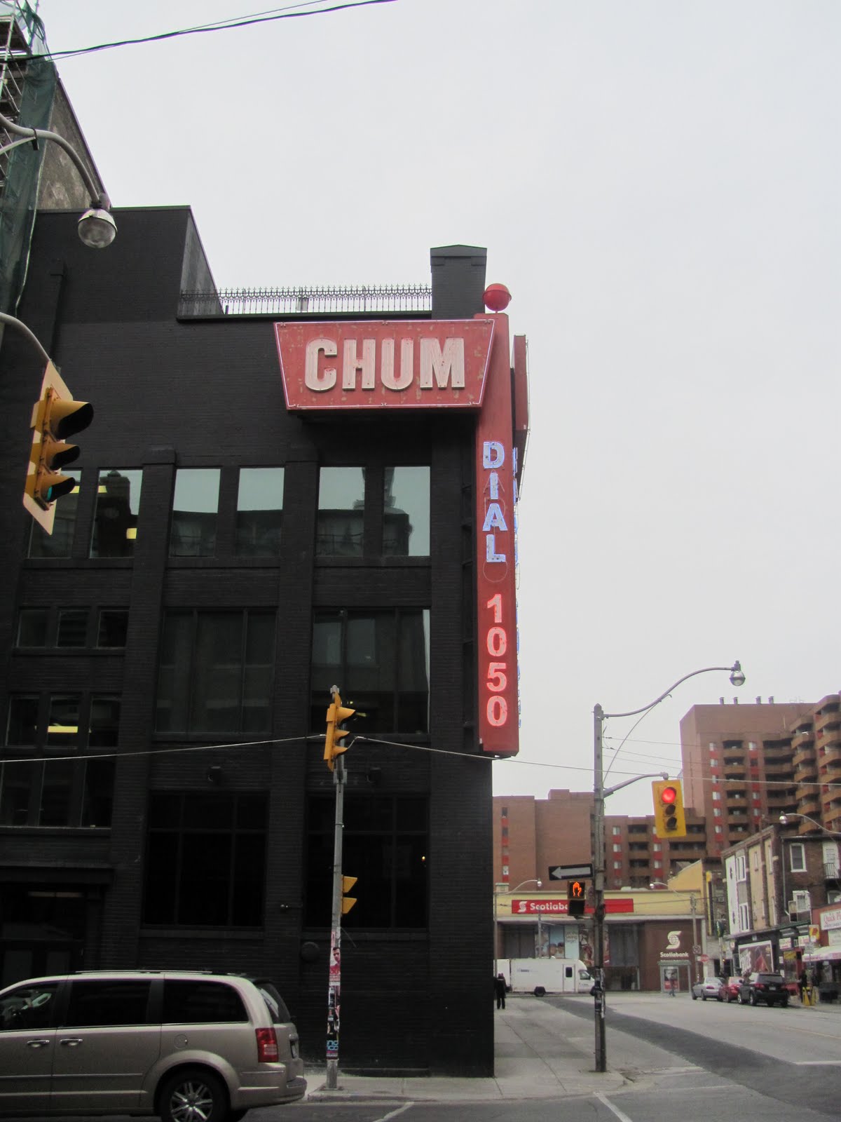 The World of Gord: A Gords Eye View of Toronto - The CHUM Sign