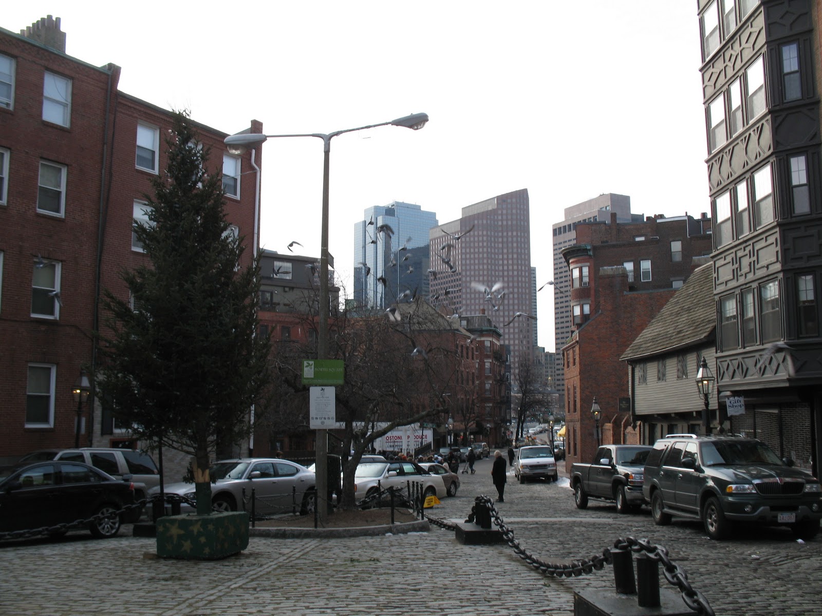 ArchivesInfo: Walking Tour of Boston's North End