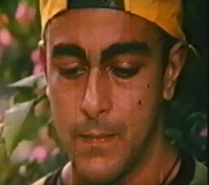 NEW WALLPAPERS,BORDRS,FRAMES,FLOWERS,CARS,SUPERBIK, pakistani and ...