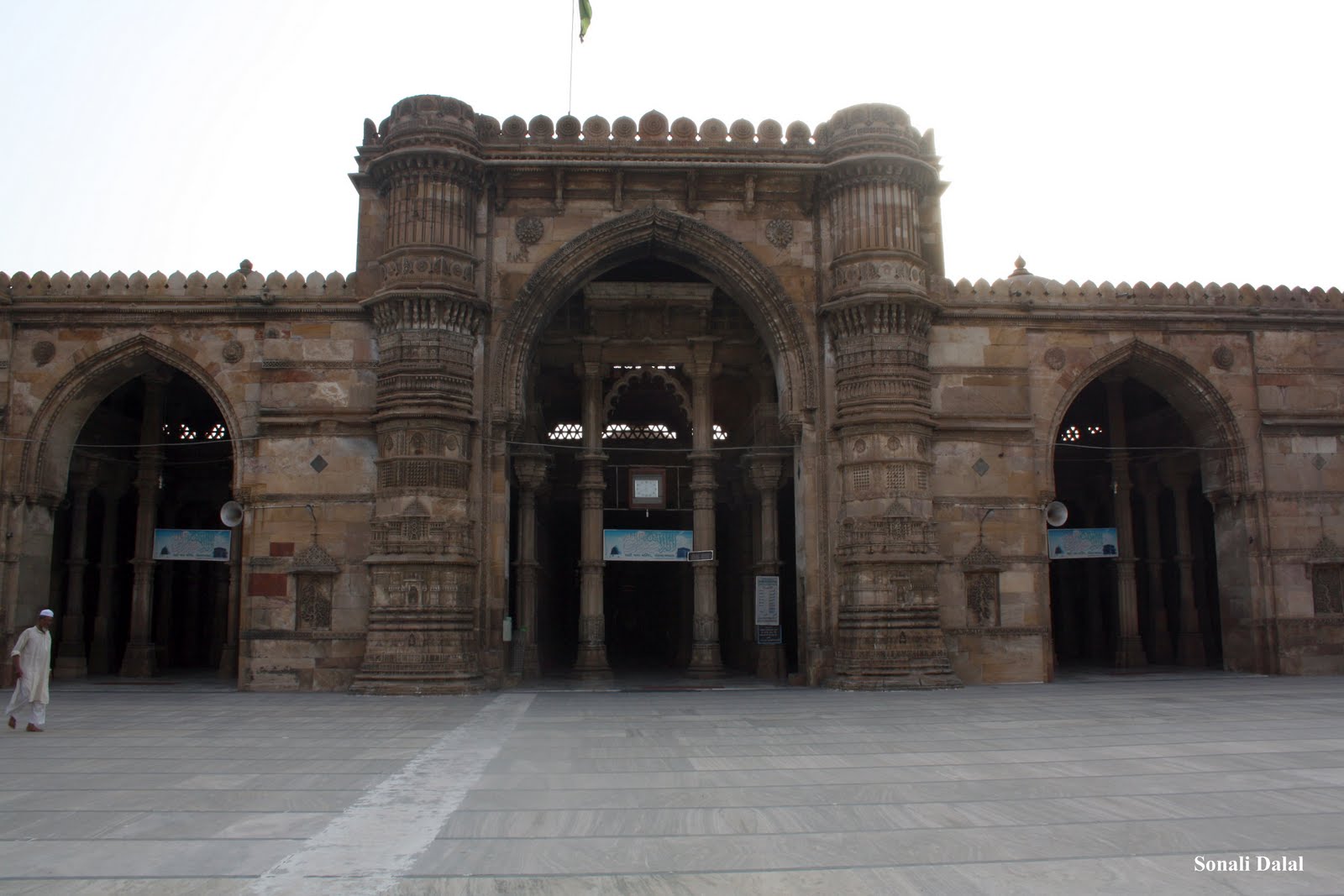 Photography and beyond: Jumma Masjid (Jama Masjid) Ahmedabad, India Part-1