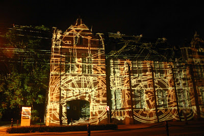 Options Studio 2010 Research: Building Projection