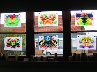 Aldeia do Futuro: As nossas pinturas simétricas