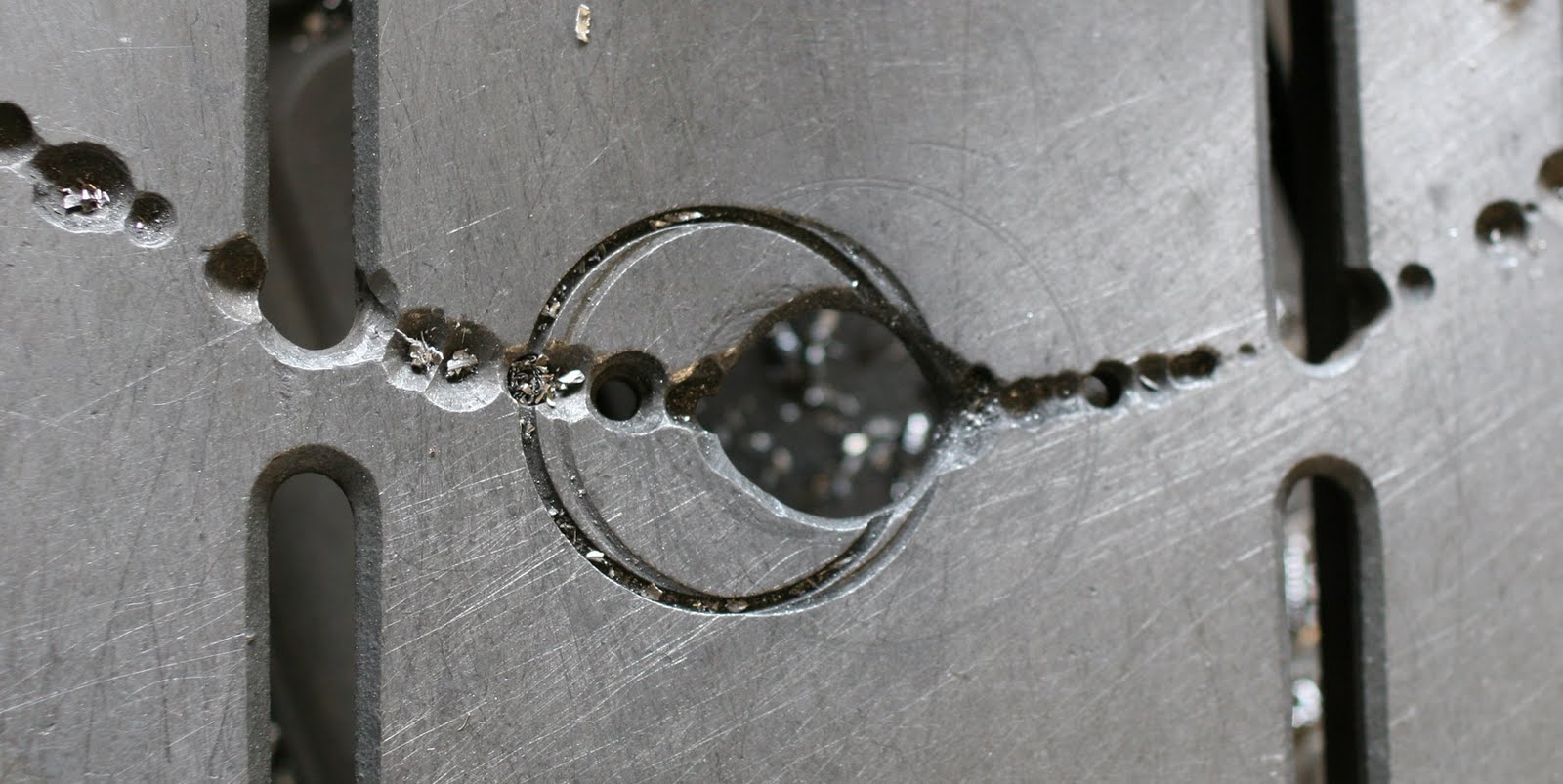 Independent Fabrication Blog: Surfaces :: Machine Beds