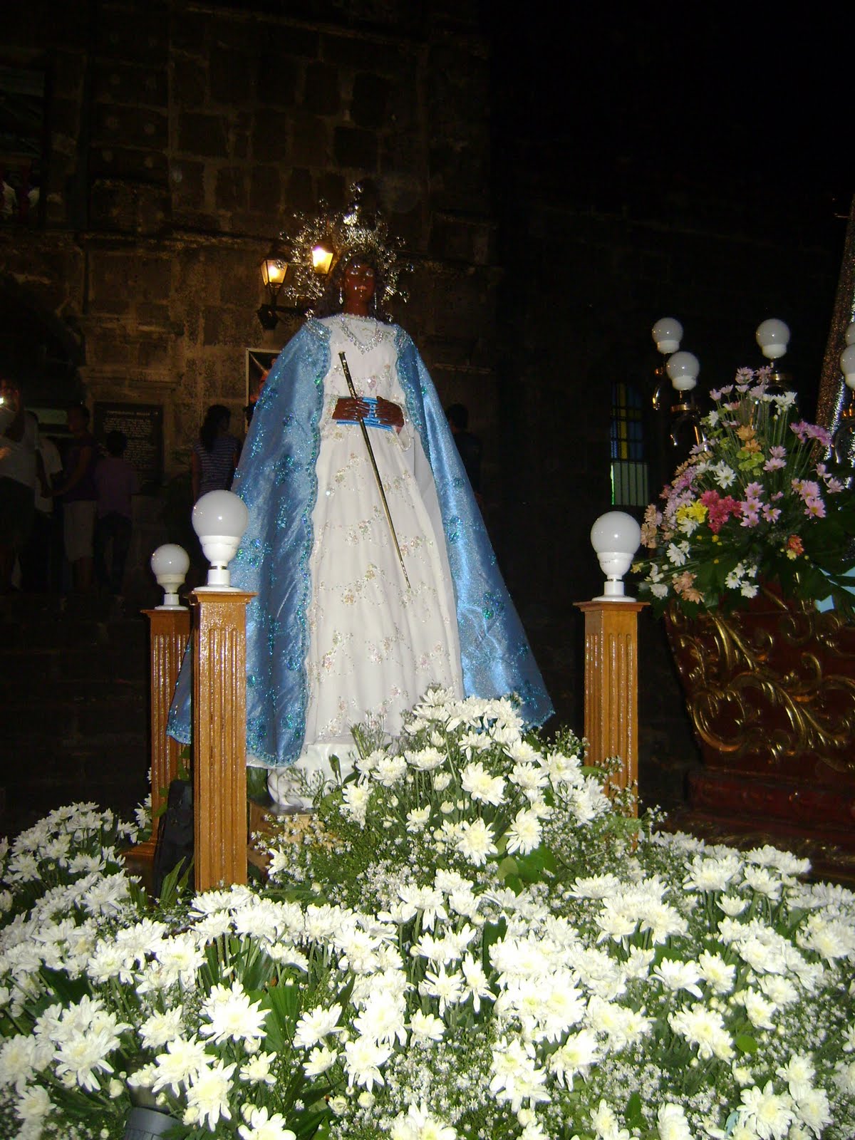PHOTOS: Marian Procession