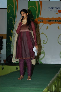 ENTERTINMENT: Airtel Super Singer Junior Compere Divya - Images, Photos