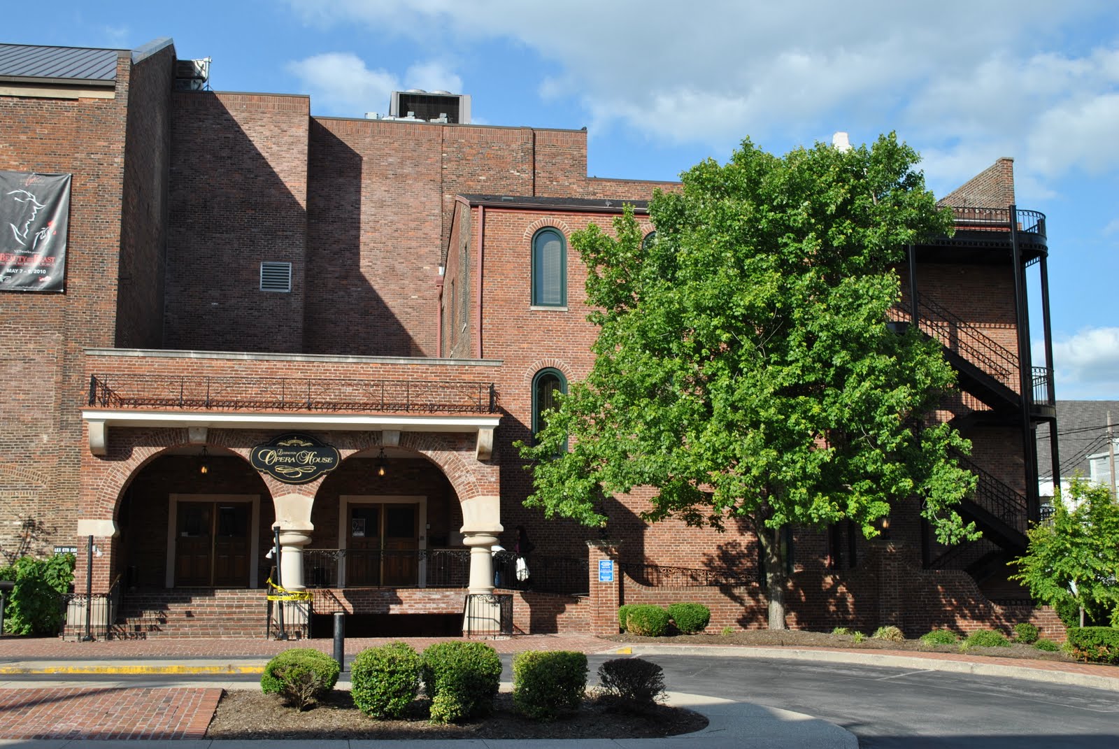 The Further Adventures of the boyinthepit: Lexington Opera House
