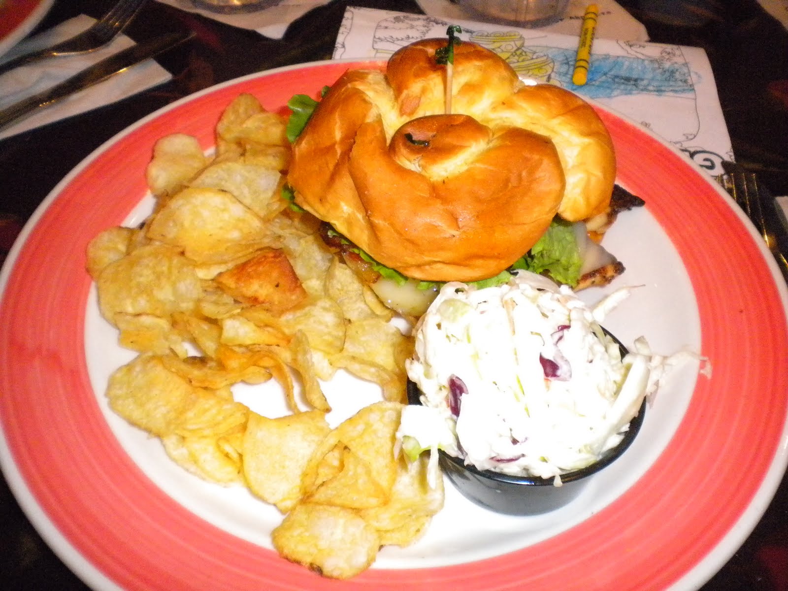 Palm Tree Fanatic: Rainforest Cafe- An eating experience