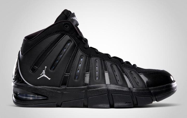 Memphis Girls Basketball: Jordan Melo M7 Black/Metallic Silver ...