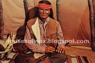 Houses of Wax: Mammoth Cave Wax Museum-Geronimo
