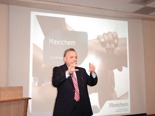 Números y Firmas: Mexichem crecerá 30% este año