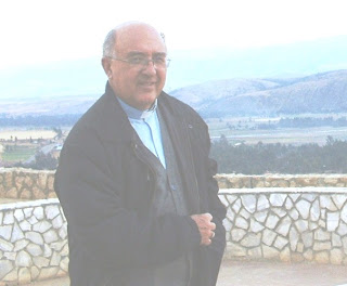 José Antonio Benito: CON MONSEÑOR PEDRO BARRETO, ARZOBISPO DE HUANCAYO