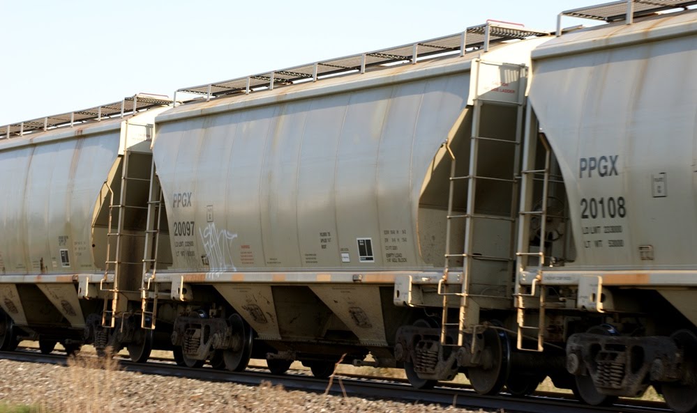 Trackside Treasure: Springtime at Mile 179