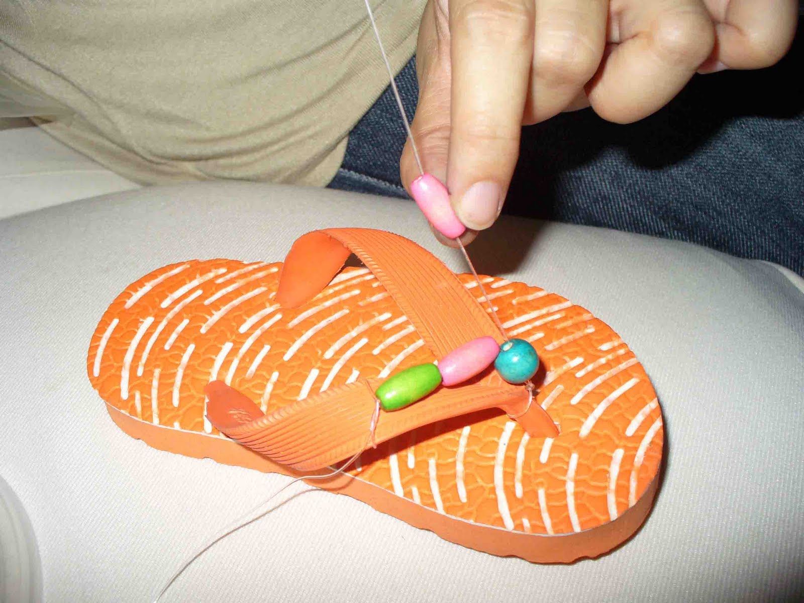 Lucky Jinx: How to decorate your flipflops