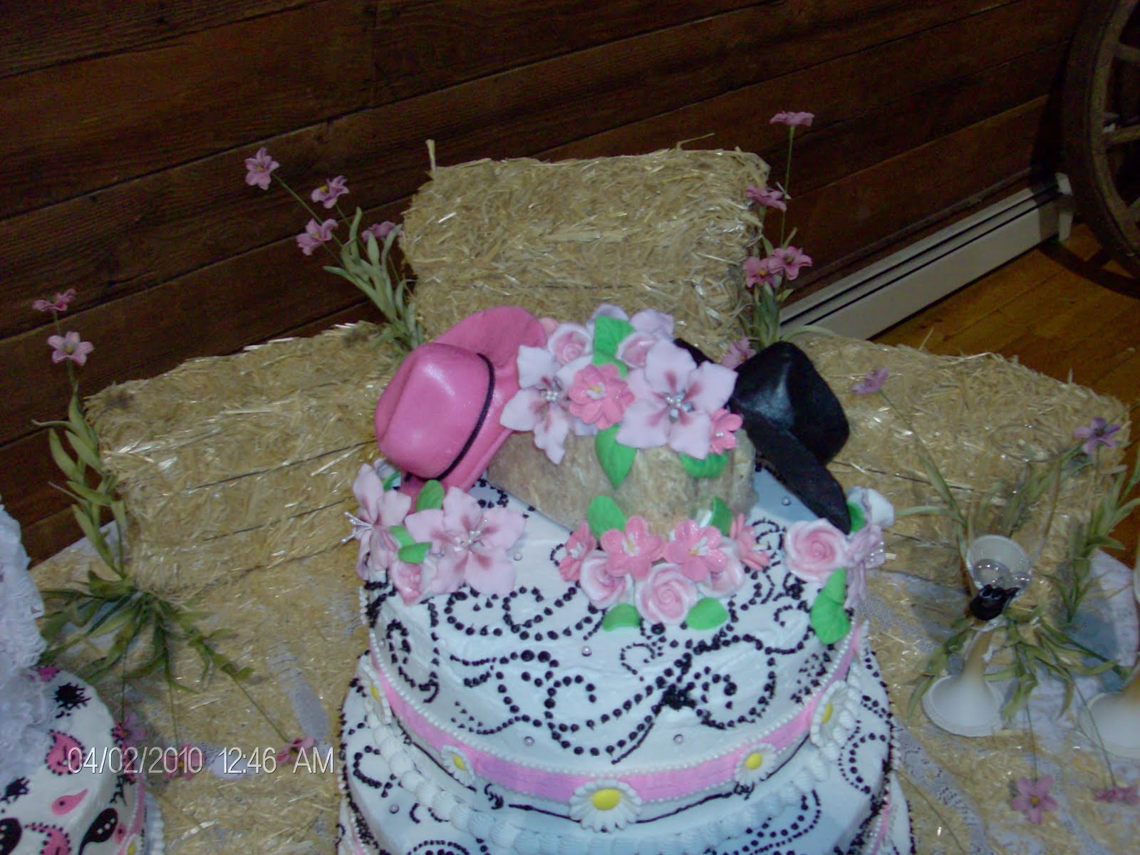 Deelish Treats: Country Style Wedding Cake / Part 1