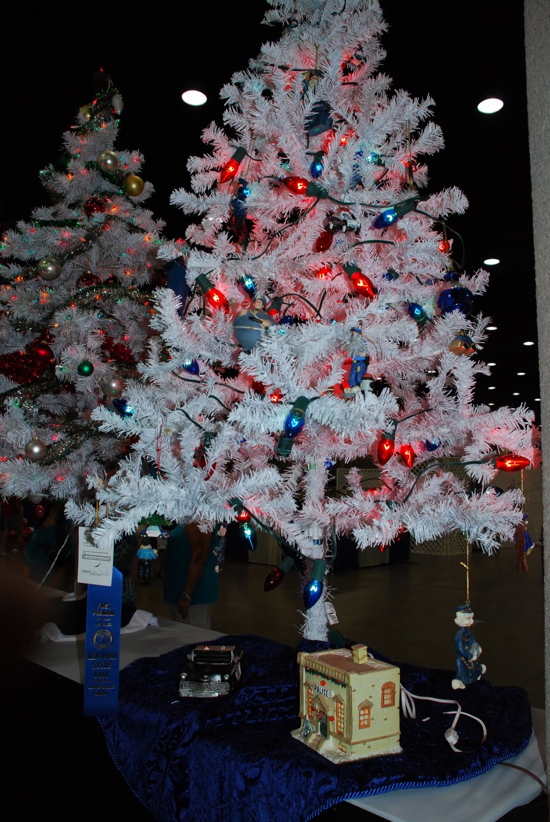 Mary Cartledgehayes: Kentucky State Fair - Christmas trees, crafted ...