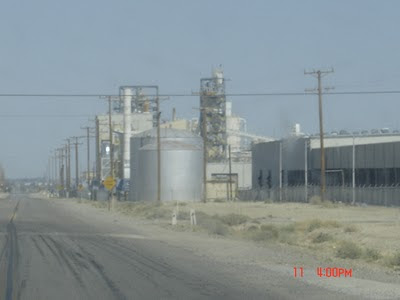 SD&AE: More of my shots of Plaster City and US Gypsum