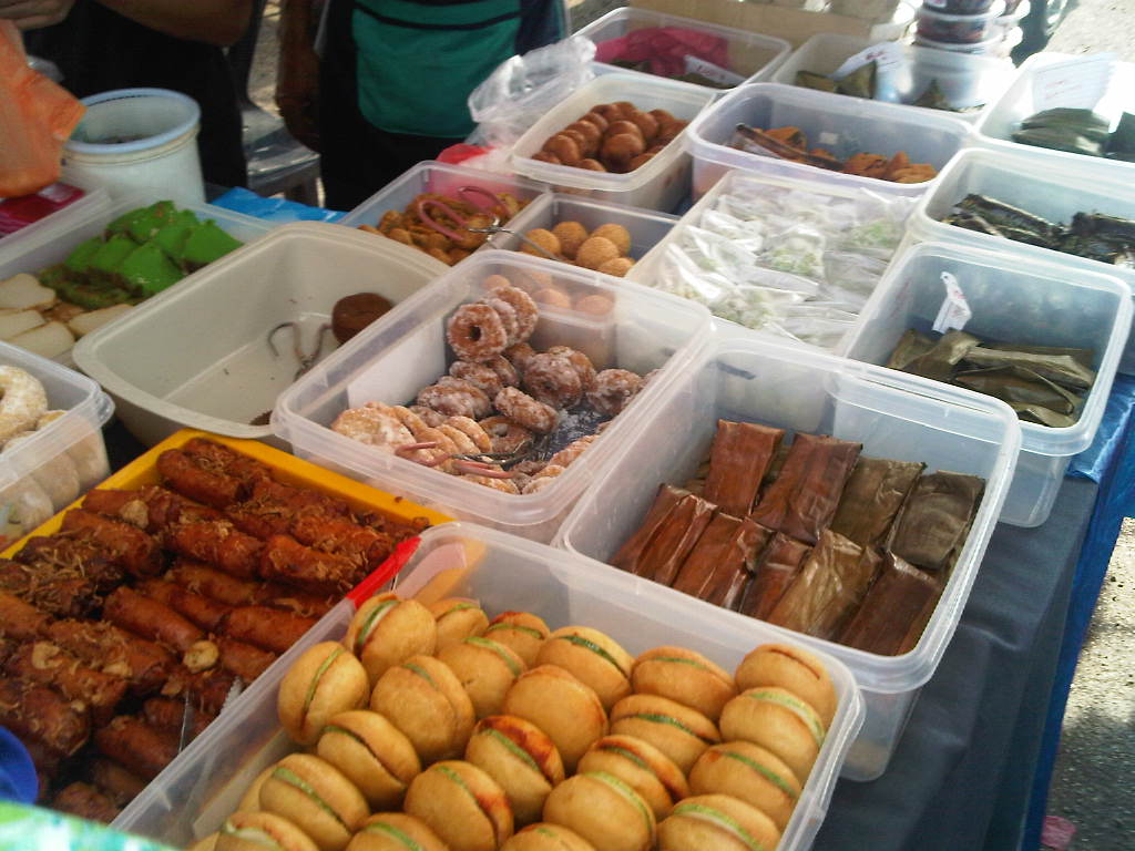 Malaysian Breakfast Choices! Its Fat but yet Delicious!