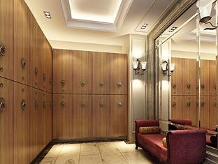 No Doors: Looking for Nice Lockers?