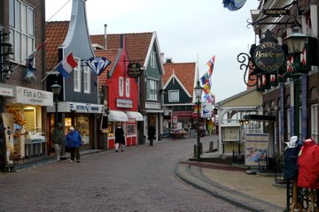 Colleen Turner: Keukenhof Gardens and Volendam