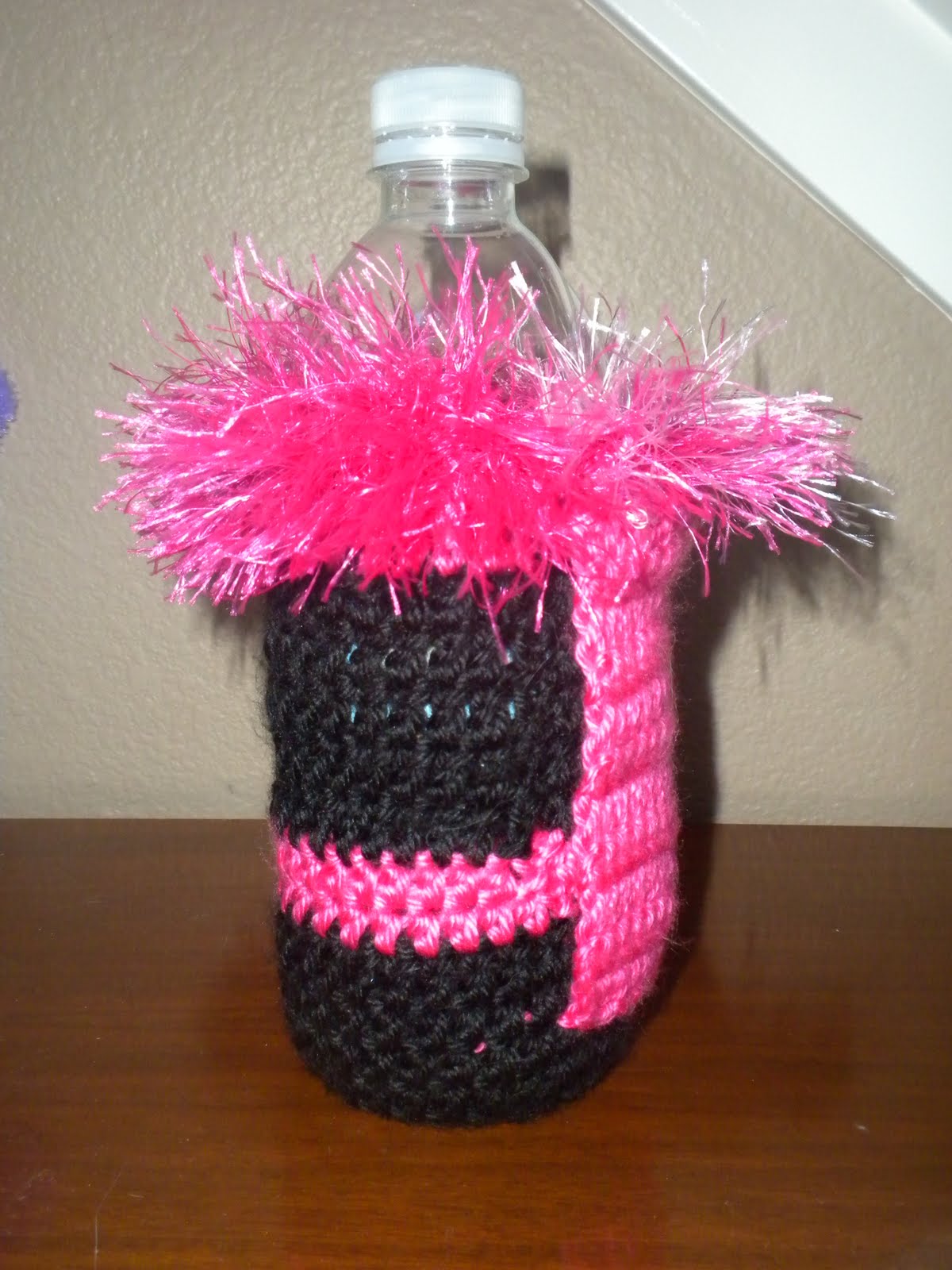 Yarn IT Creations: Water Bottle Covers