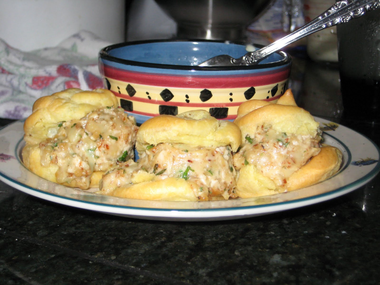 Rosanna's Kitchen: Chicken-Almond Cocktail Puffs