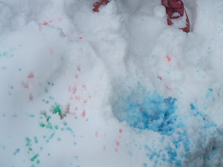 fun4kids: Winter- Snow/Snowflakes