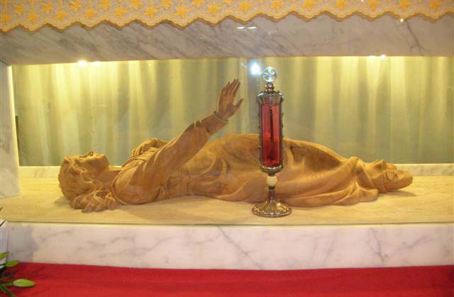 Crónica del fin de los tiempos: Santa María Goretti