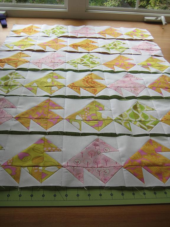 T-Block Quilt Tutorial | Quilting in the Rain