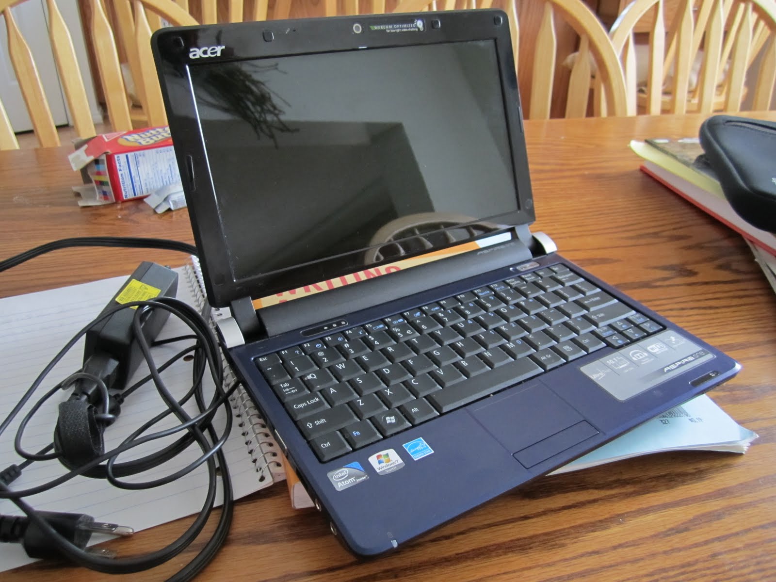 One Free Computer: ACER ASPIRE ONE NETBOOK
