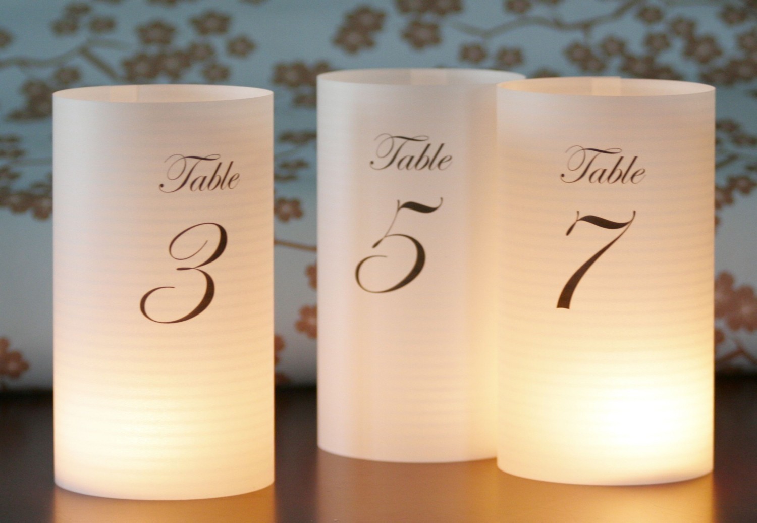 Fashion Deal Diva: FRUGAL FIANCÉE: Glowing Table Numbers