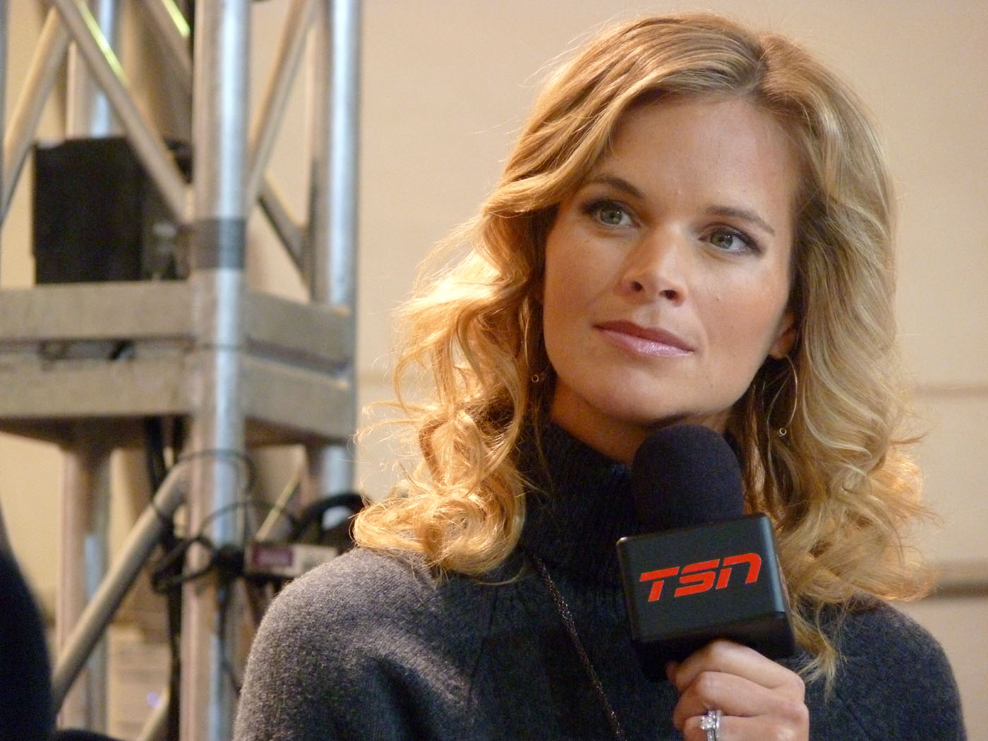 Sharon Macfarlane's Instagram, Twitter & Facebook on IDCrawl