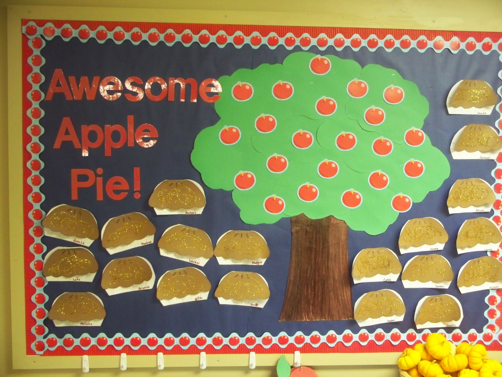 I teach Preschool: Bulletin Board - Fall