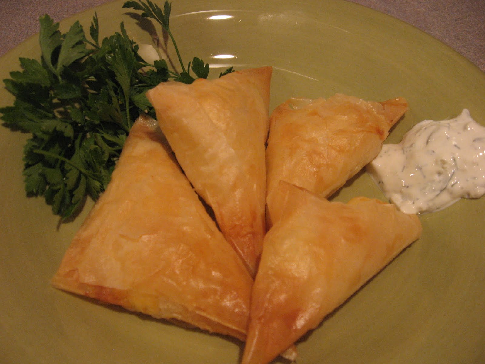 Faith, Family & French Fries: Tyropitakia--Greek Cheese Pie