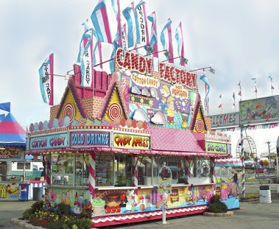 THE BALLOON MAN: DREAMLAND AMUSEMENTS---