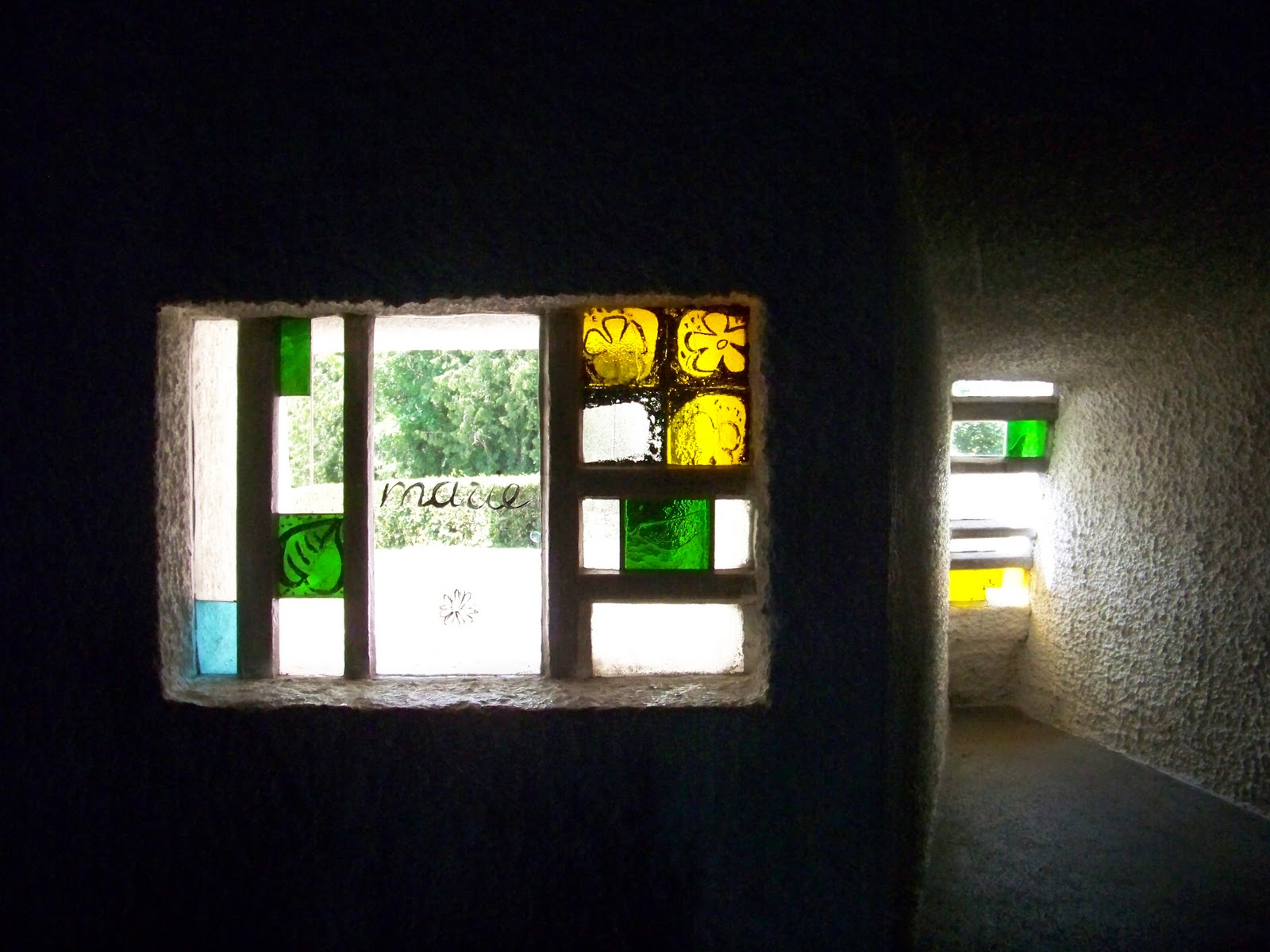 touch: Detail Photos from Ronchamp (2)