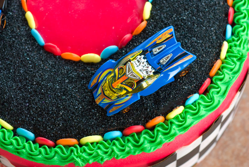Start Your Engines for this Racing Cake!!