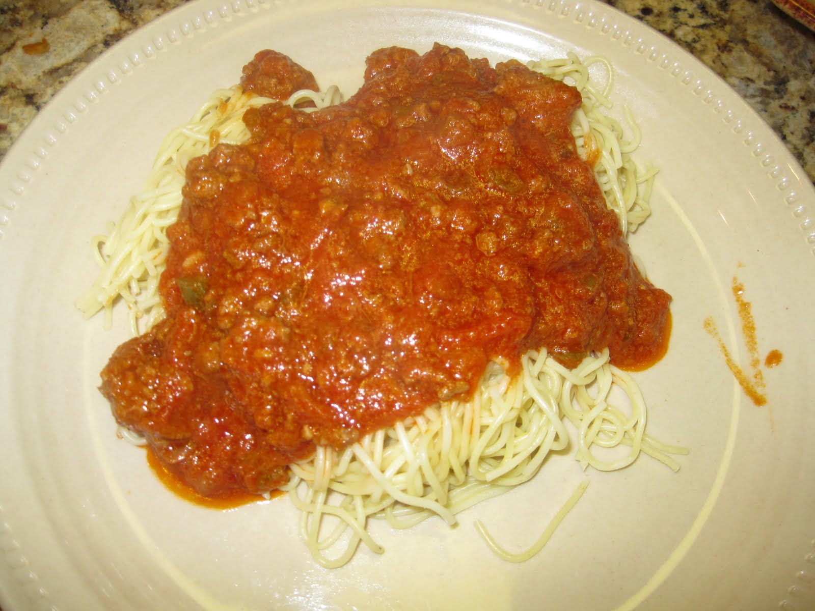 Nana's Recipe Box: Dora's Delicious Spaghetti Sauce