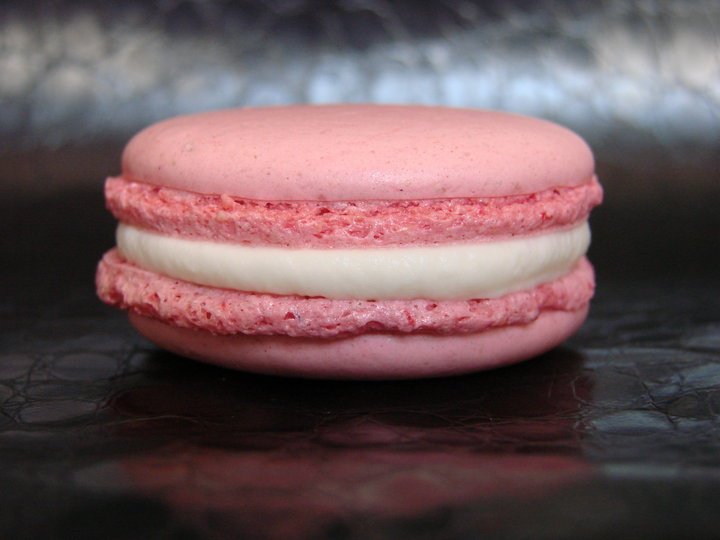 Does a Macaroon taste like a Moon Pie? | Lipstick Alley