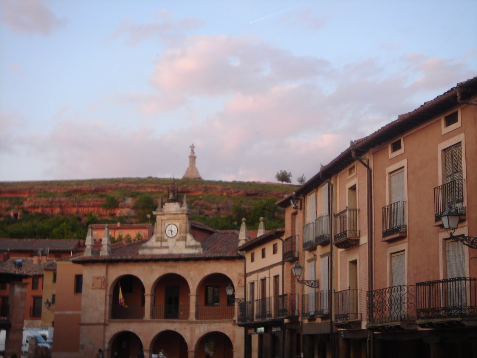 Historia y Genealogía: La villa medieval de Ayllón. Segovia.