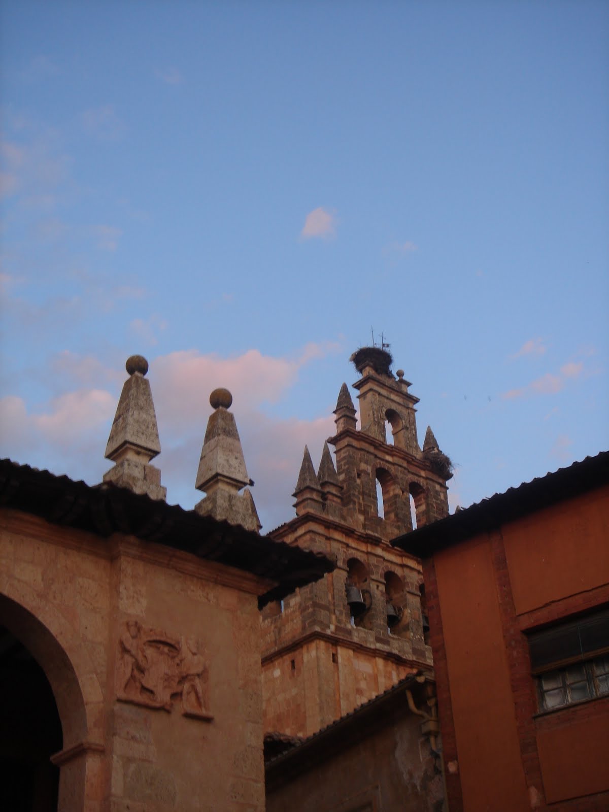 Historia y Genealogía: La villa medieval de Ayllón. Segovia.