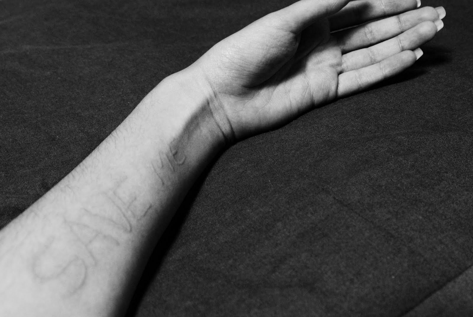 PikiThins: Buttons and Skin Writing