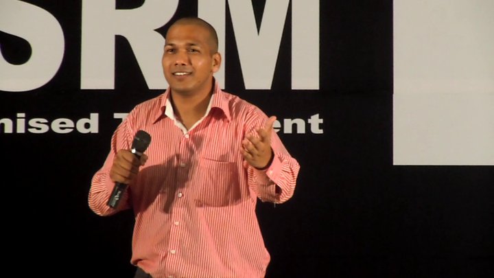 Experiential Marketing@SCMHRD-2010: Nitin Gupta (Rivaldo) is the CEO of ...