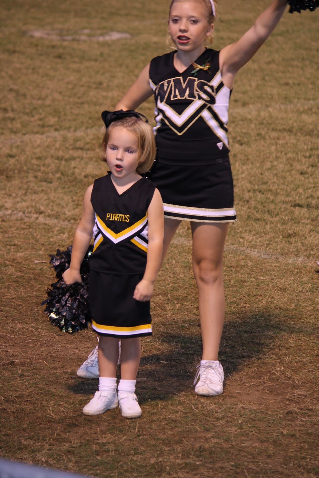 The Williamson Family: Cheerleader Mascot