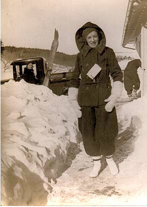 Adeline's Attic Vintage : Snow Suits Me Just Fine